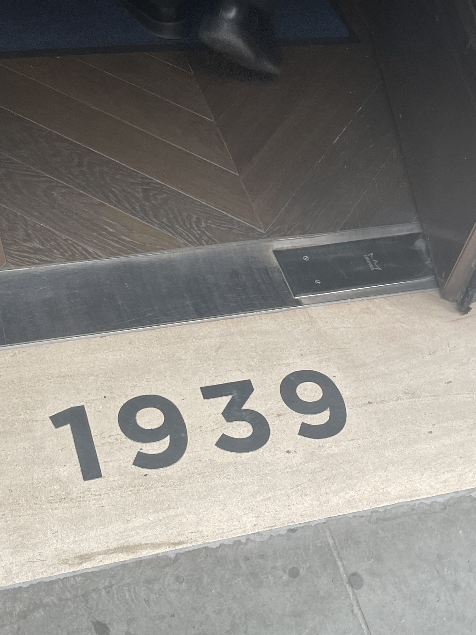 Park Row: The First DC Inspired Restaurant In The UK - The Aspiring ...